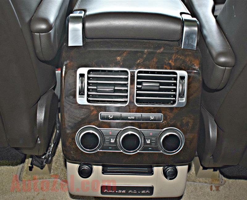 RANGE ROVER AUTOBIOGRAPHY MODEL 2014 - white - 99000 KM