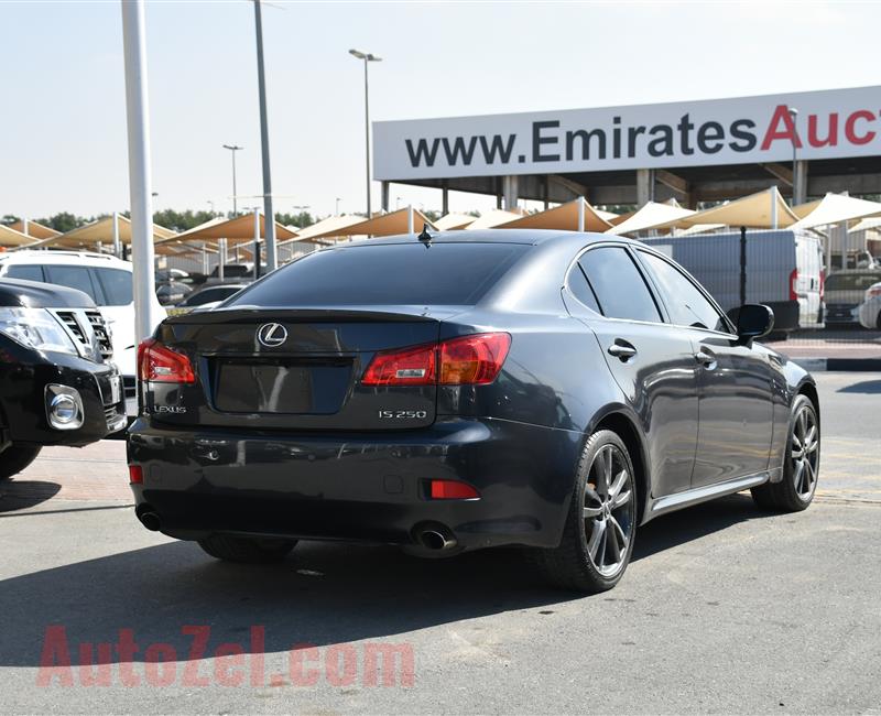 LEXUS IS250- 2007- GRAY- 218 000 KM- AMERICAN SPECS